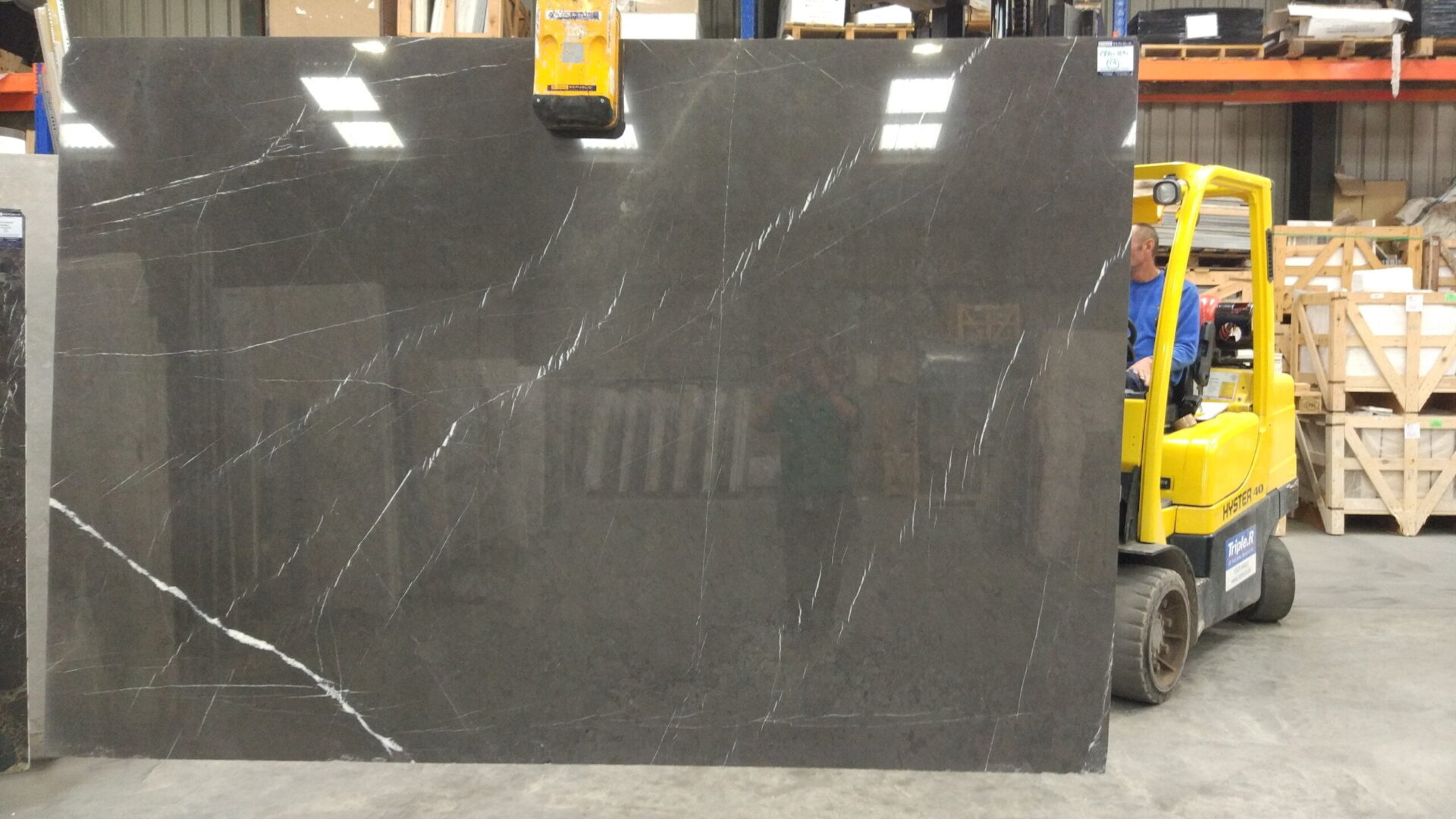 Pietra Grey Polished Marble Slab | Natural Angle